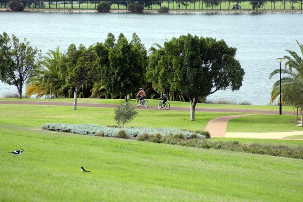 Windan Bridge loop is a great cycle or walk on the banks of the Swan ...